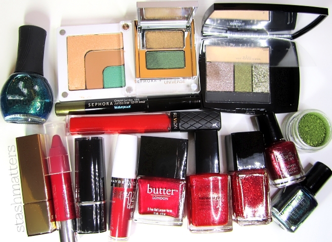 Blogmas Day 1: Red & Green | stash matters