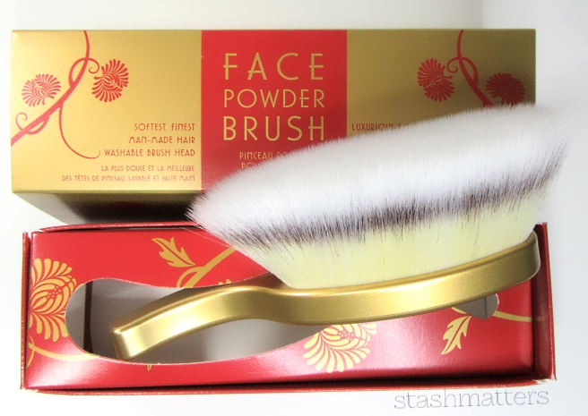 Bésame Long Hair Finishing Powder Brush | stash matters